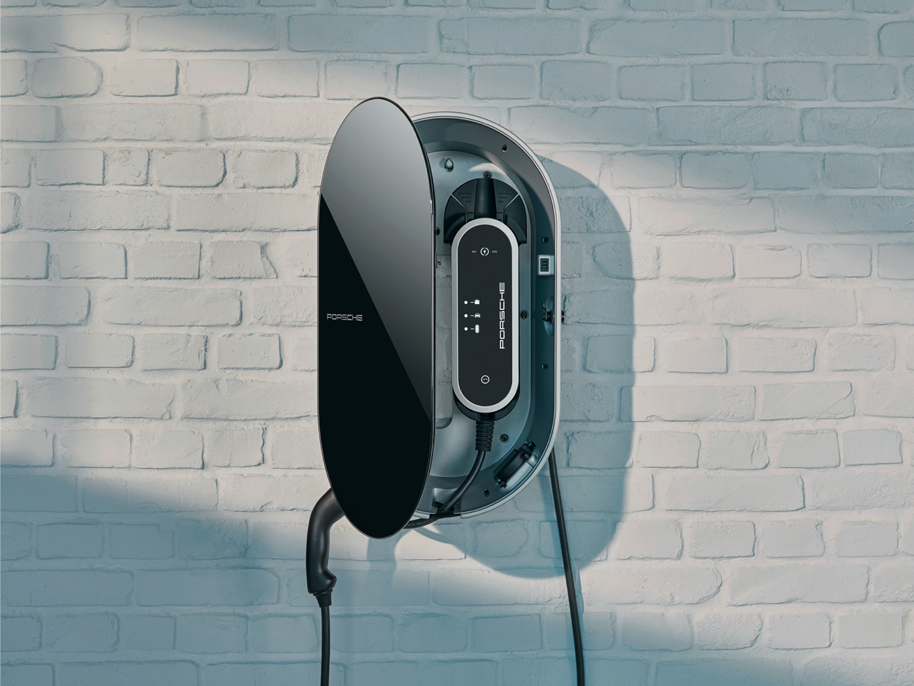 Find out how to use the Porsche Mobile Charger | Ask Porsche